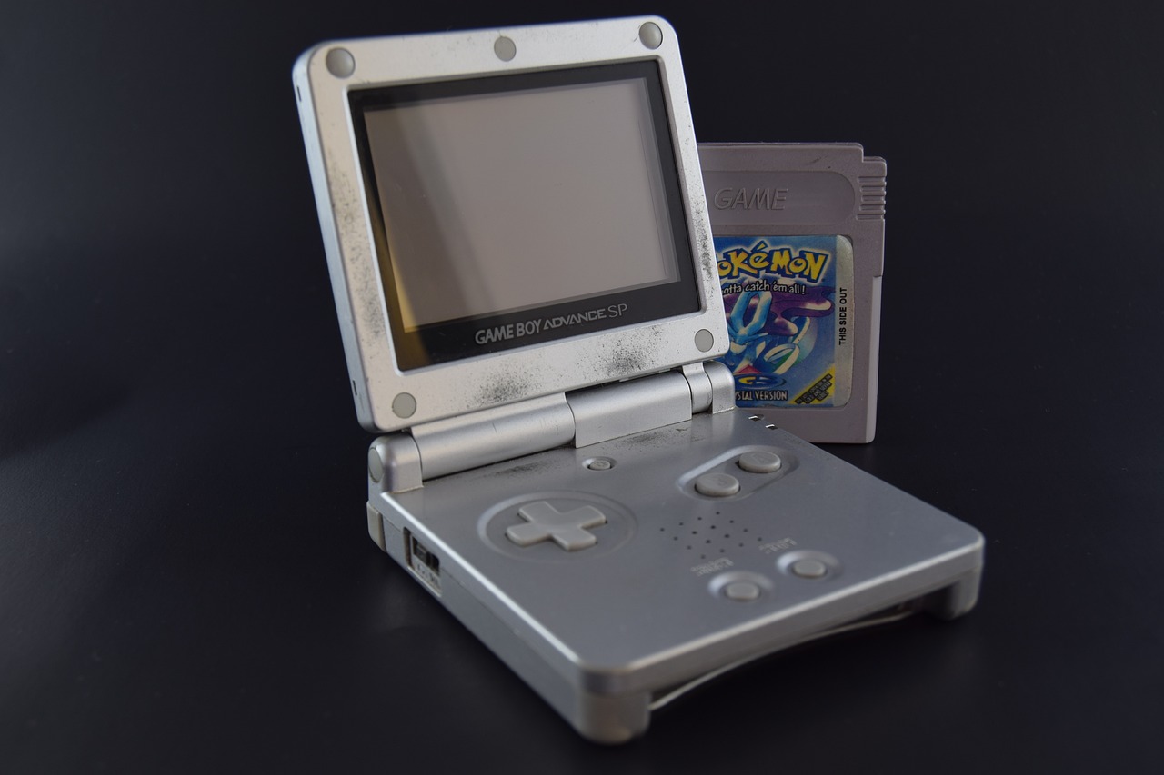 Why Are Retro Games Becoming Popular Again? - Old School Gamer Magazine