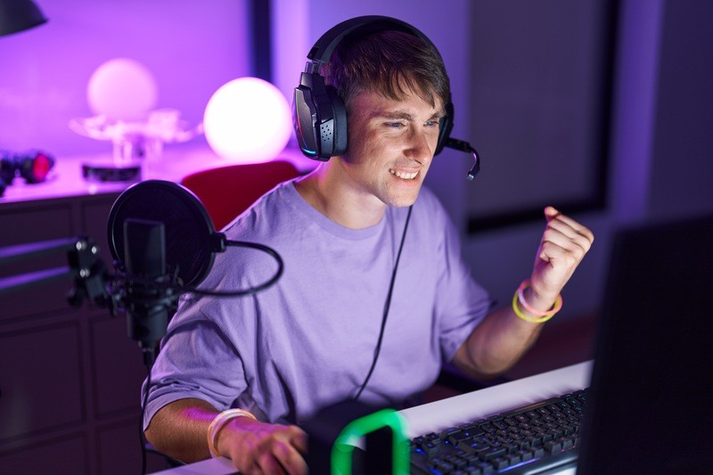 Tips to Increase Your Twitch Viewers Without Bots - Old School Gamer ...